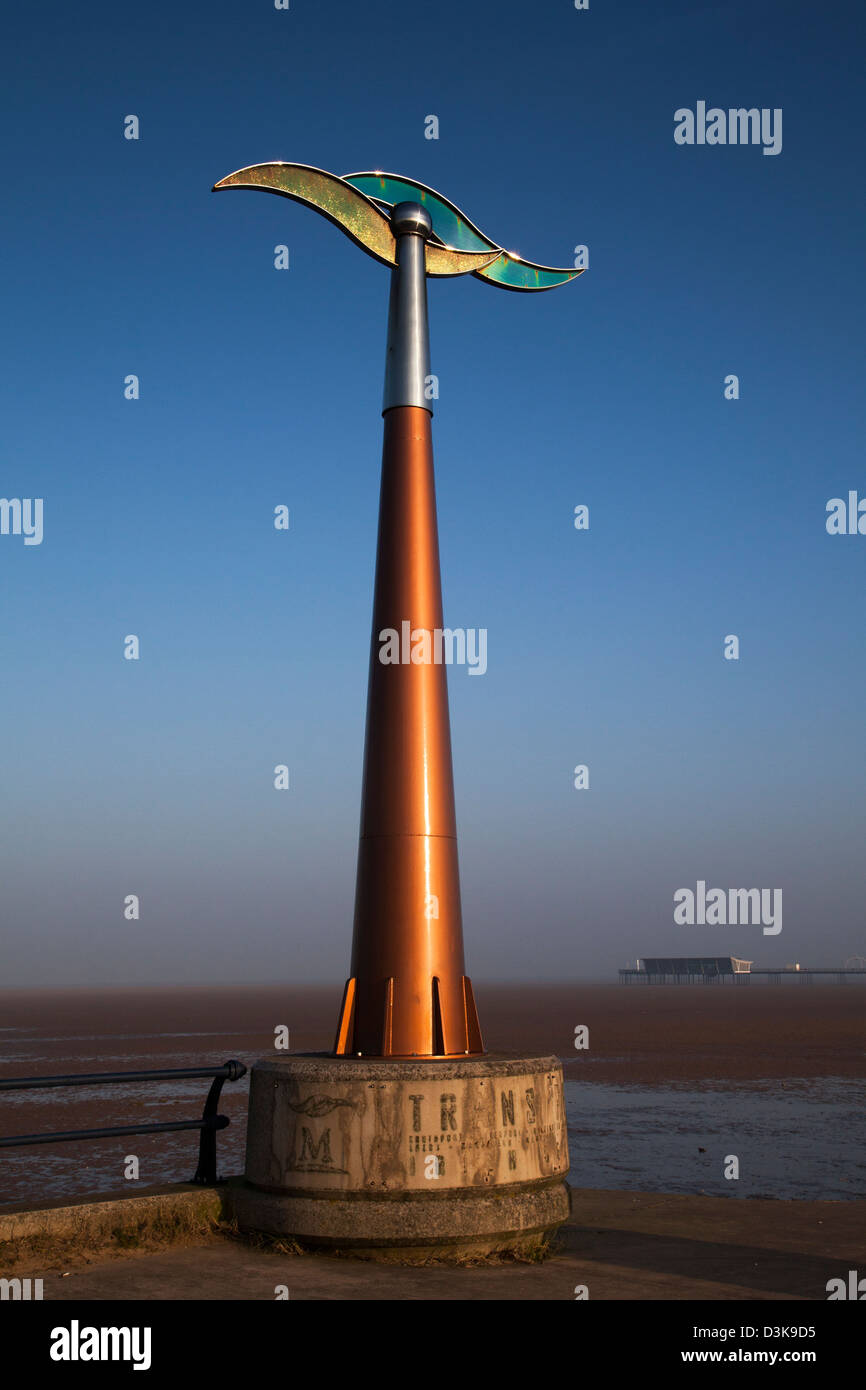Southport promenade, pier and sea wall Merseyside uk Seaside ...