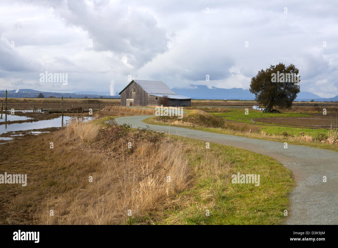 Old shed next to recreation trail along Big Indian Slough and Padilla ...