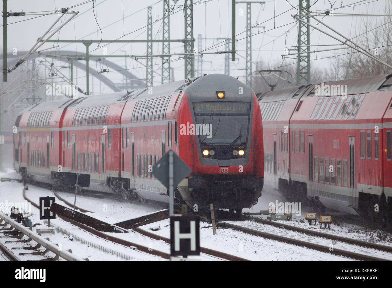 Inter regional train hi-res stock photography and images - Alamy