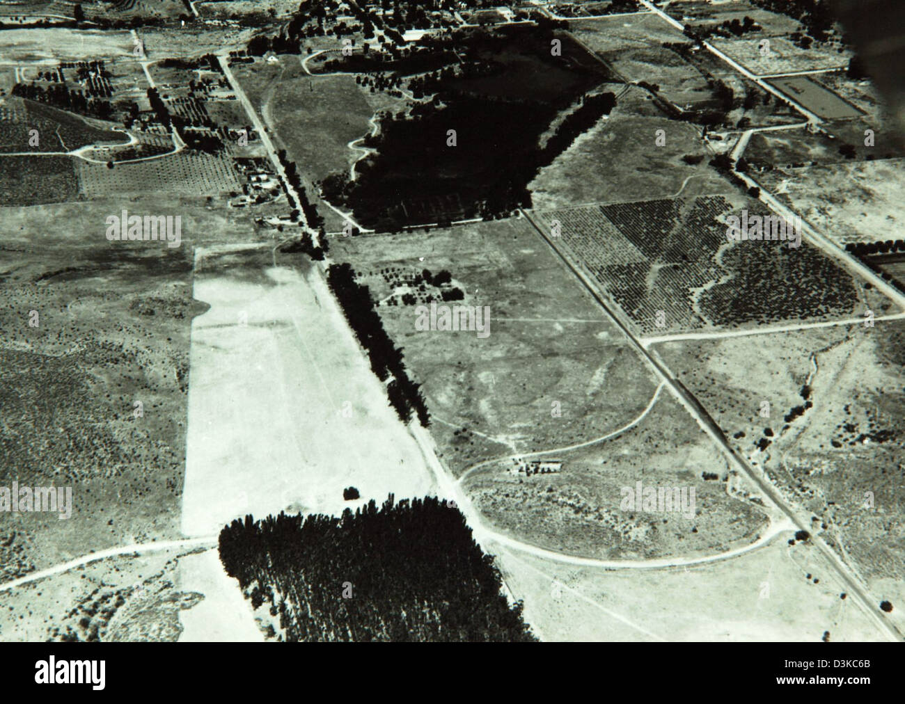 Lakeside Field is a regional airfield located in the United States. It ...