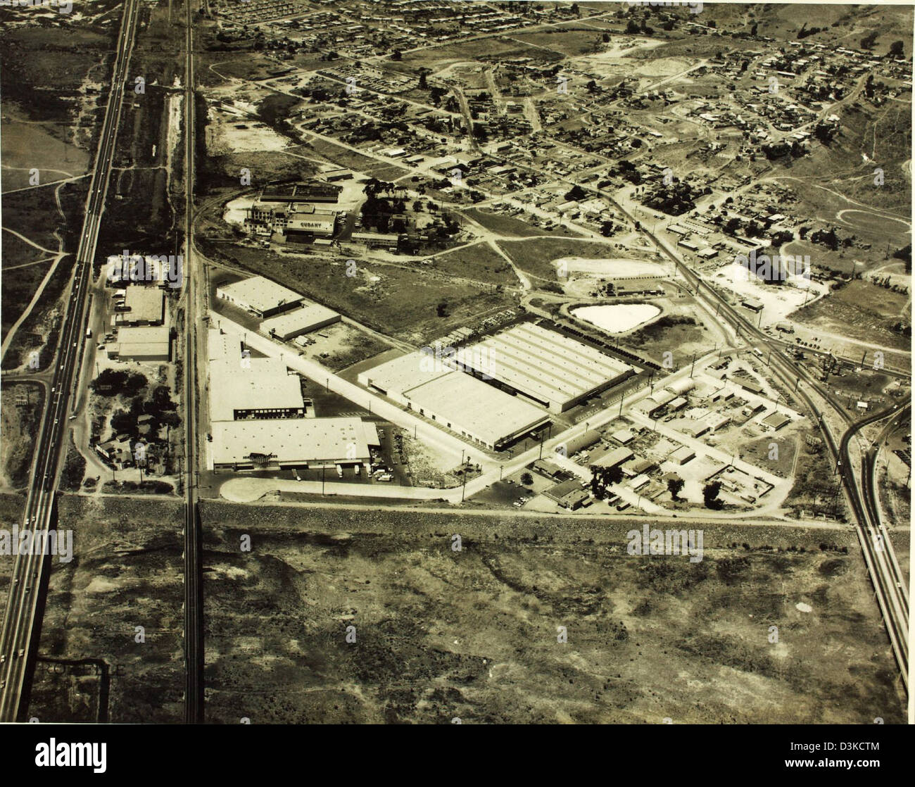 This aerial view of San Diego, taken between 1950-1959, captures the ...