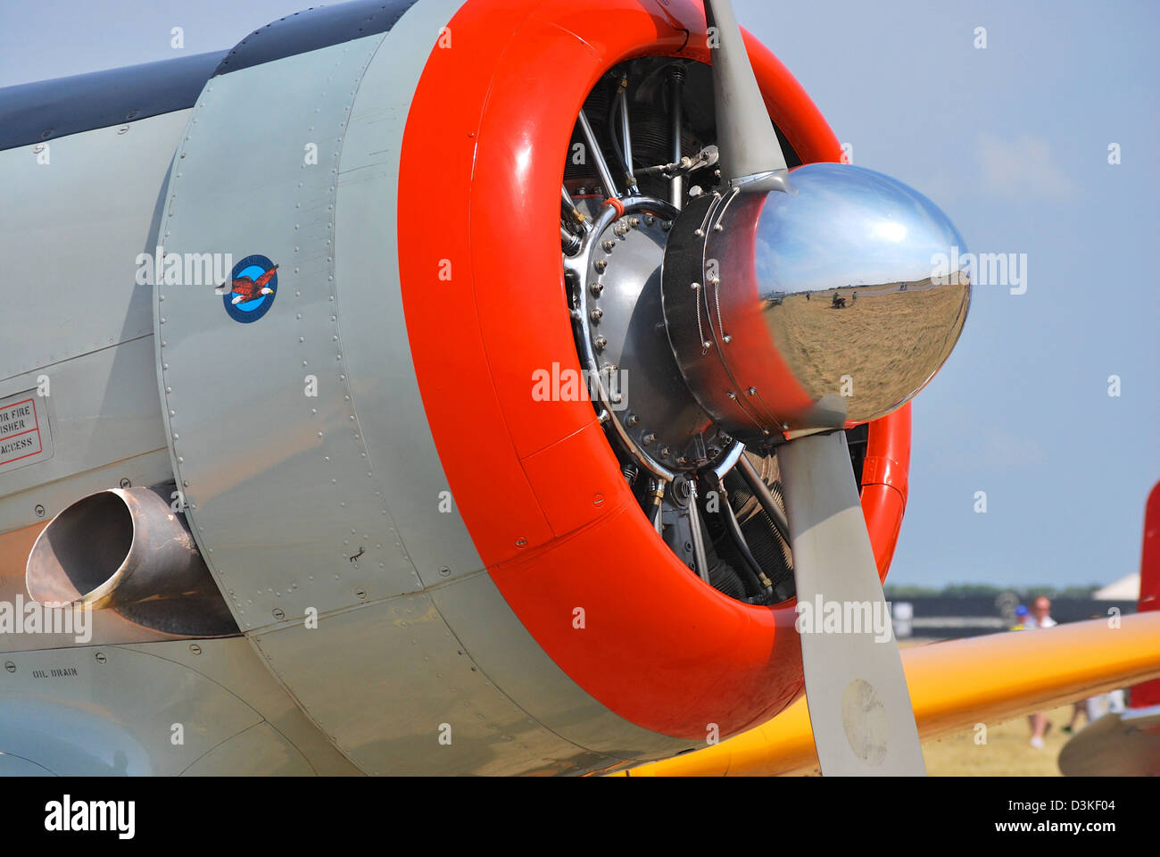 Airplane propeller airplane nose cone hi-res stock photography and ...