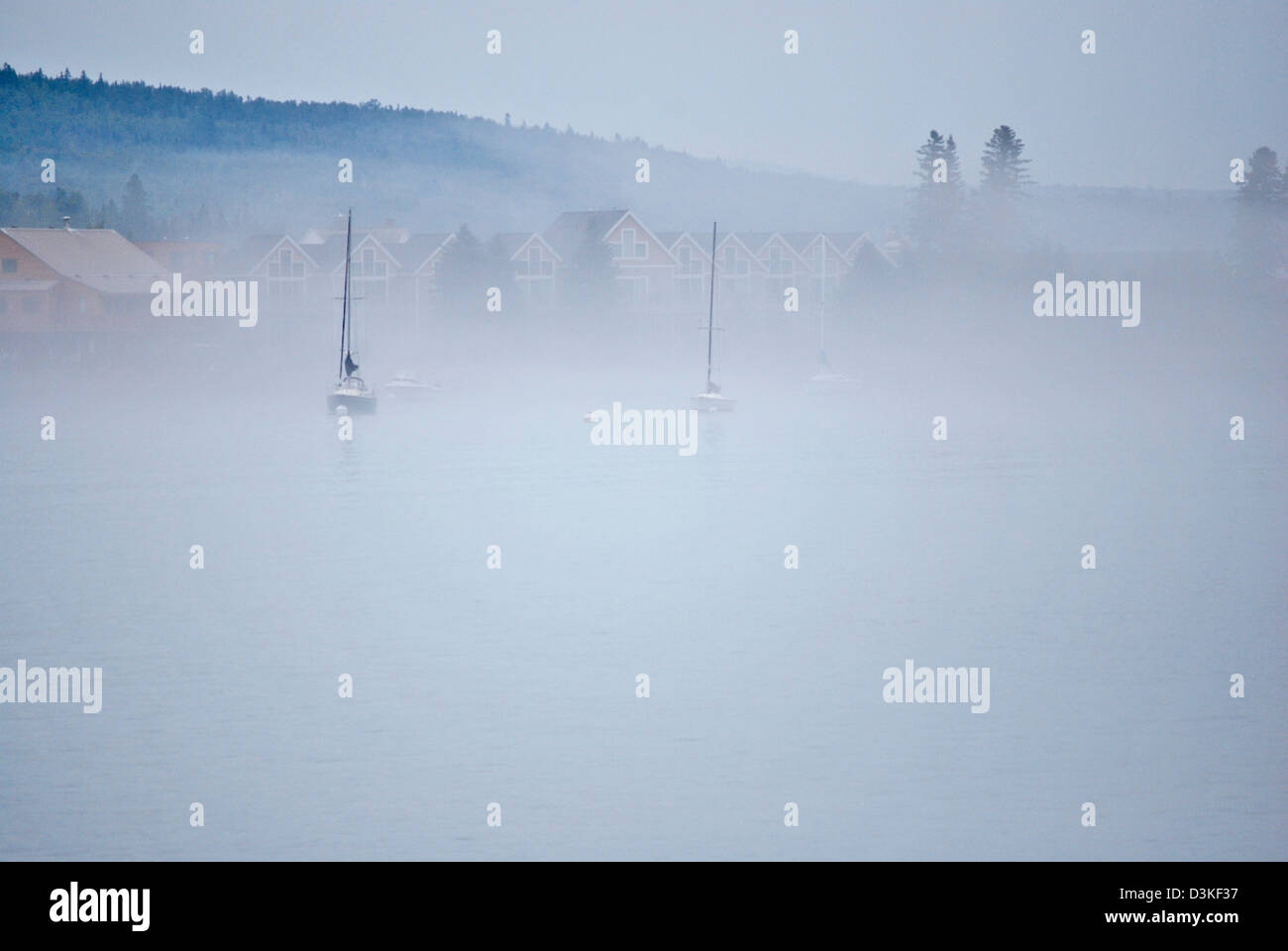 Fog bay hi-res stock photography and images - Alamy