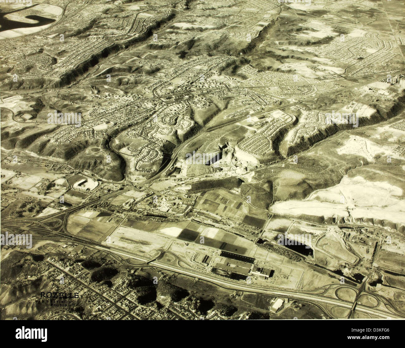 Aerial shot of an american city in the 1960s hi-res stock photography ...