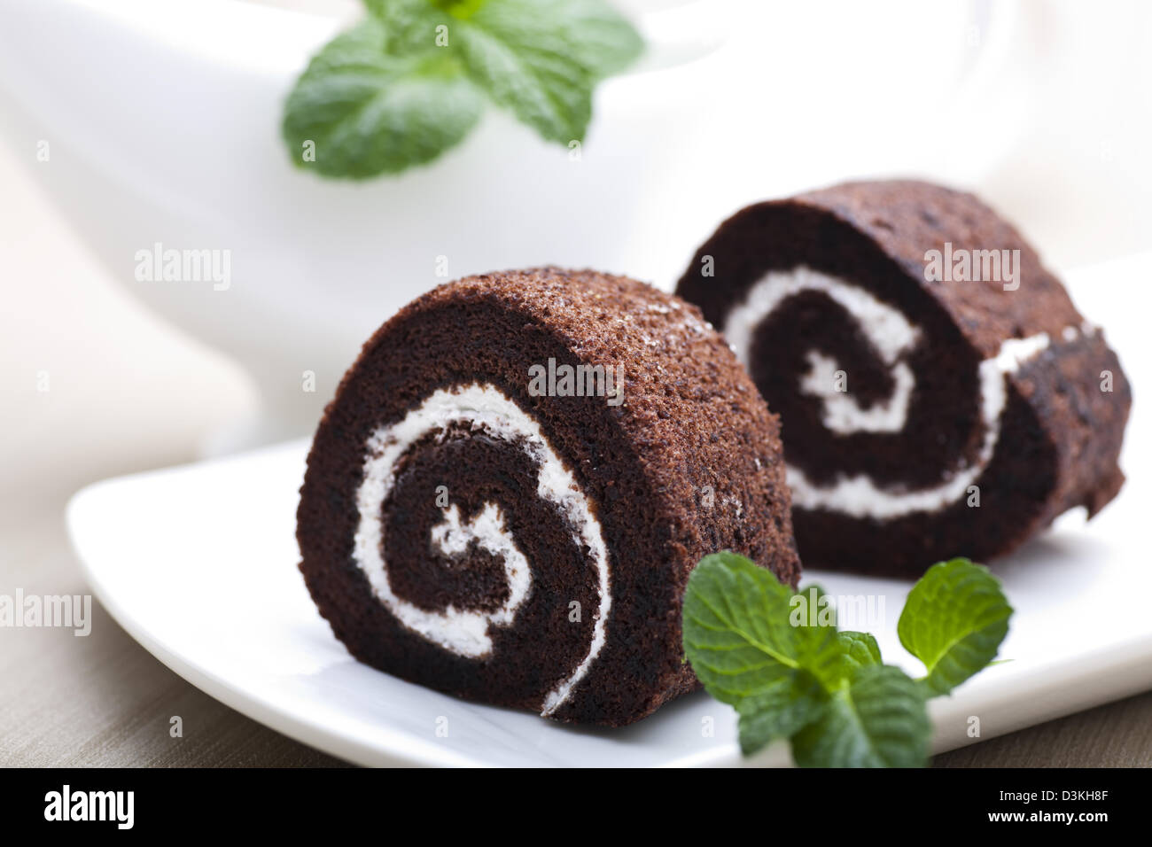 Swiss rolls hi-res stock photography and images - Alamy