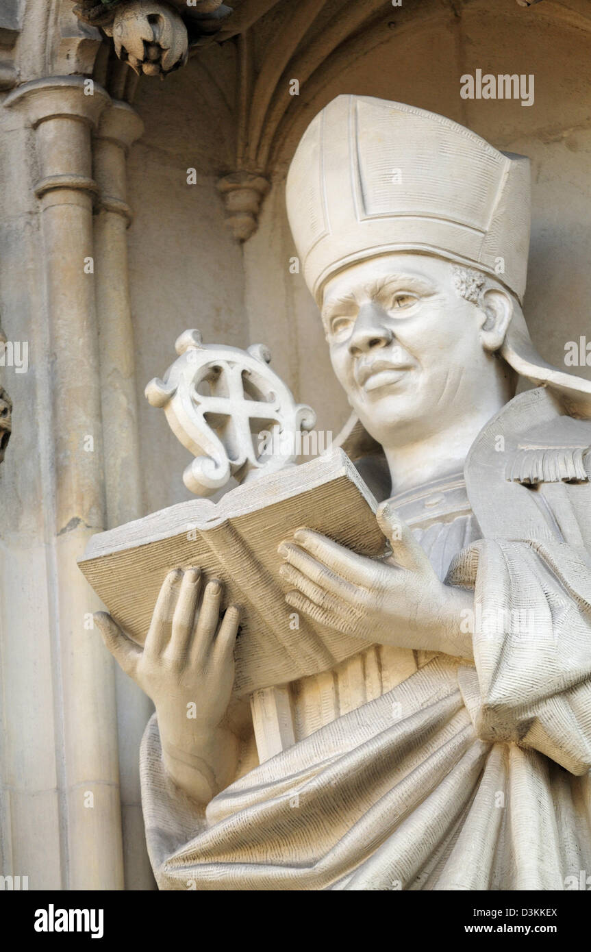 London, England, UK. Westminster Abbey - the Modern Martyrs (Tim ...
