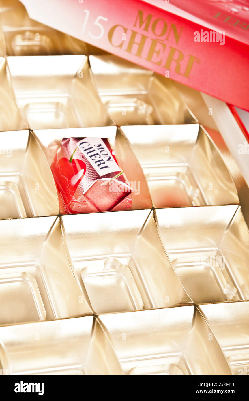 Mon cheri chocolate box hi-res stock photography and images - Alamy