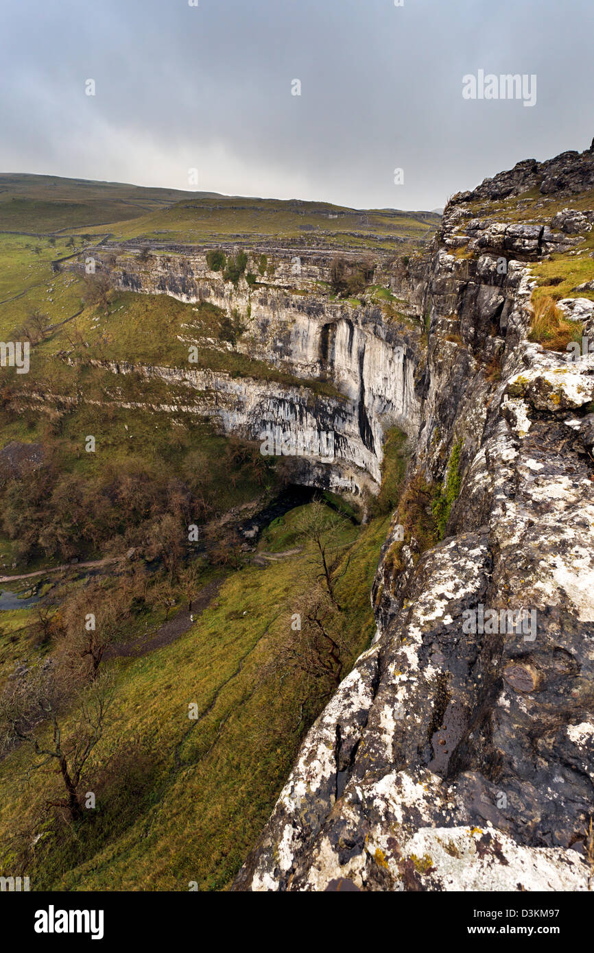 Malham cove top hi-res stock photography and images - Alamy
