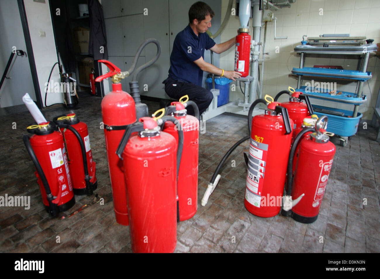Firefighter checked hi-res stock photography and images - Alamy