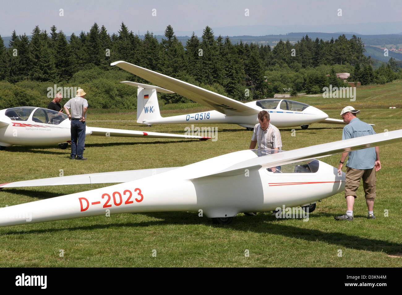 Sailplanes hi-res stock photography and images - Alamy