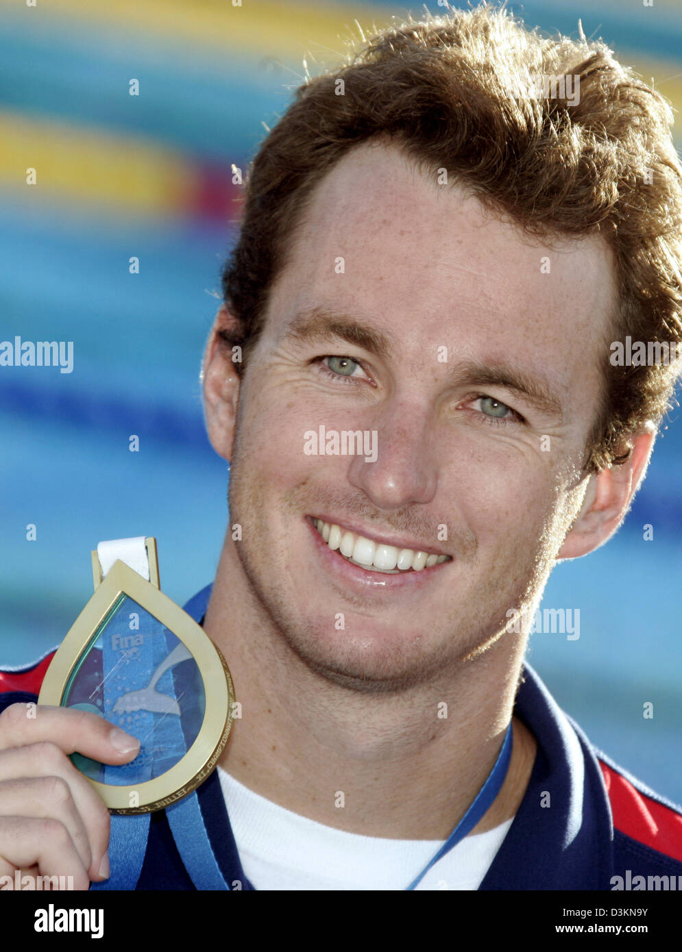 Sports spo swimming male smiling medal canada hi-res stock photography ...