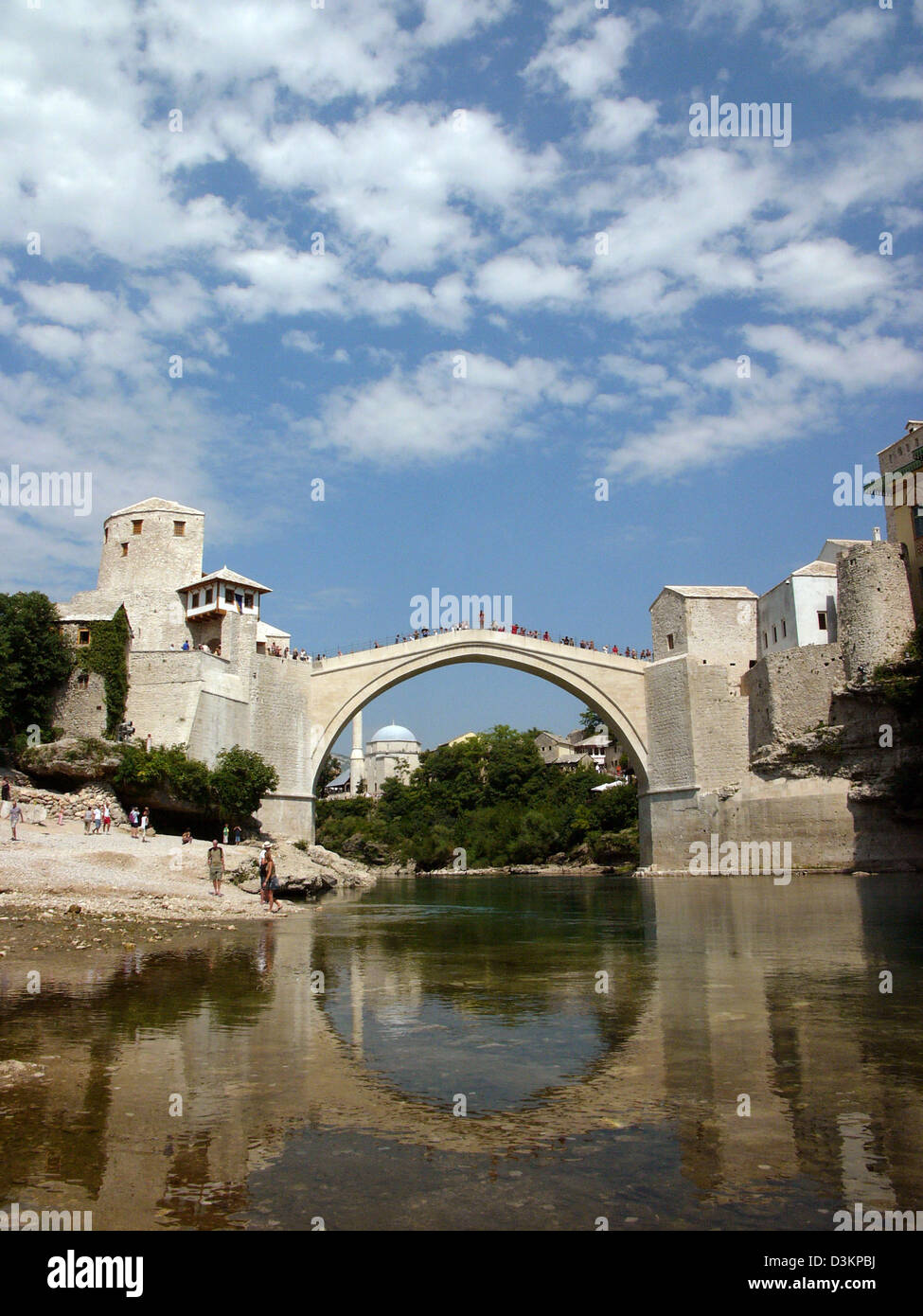 Mostar bridge destroyed hi-res stock photography and images - Alamy