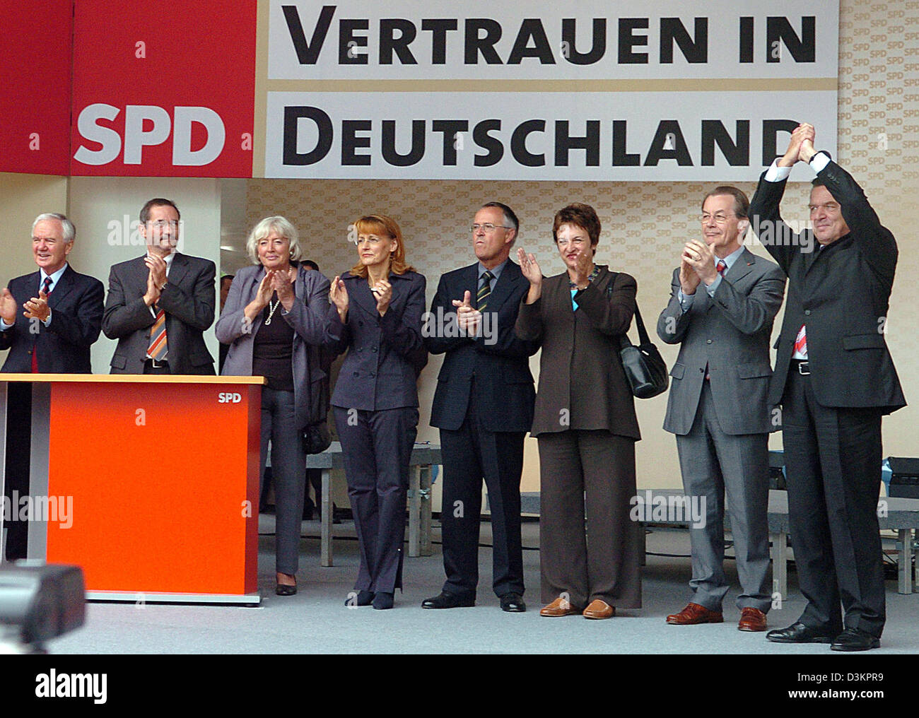 Spd cabinet hi-res stock photography and images - Alamy