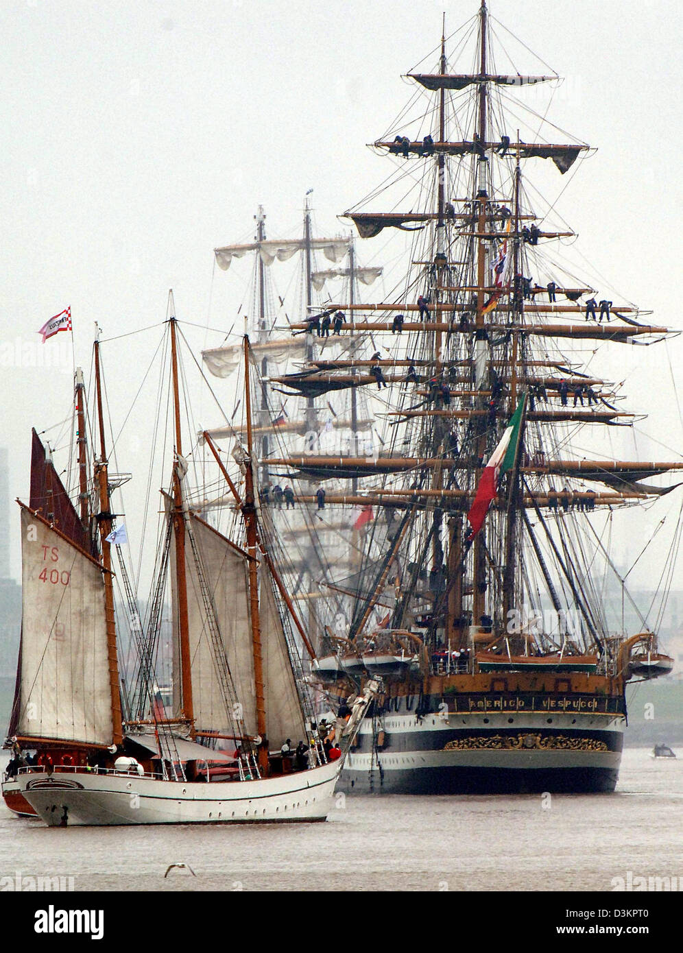 (dpa) - Tall Ships form up for the Tall ships parade in the occasion of ...