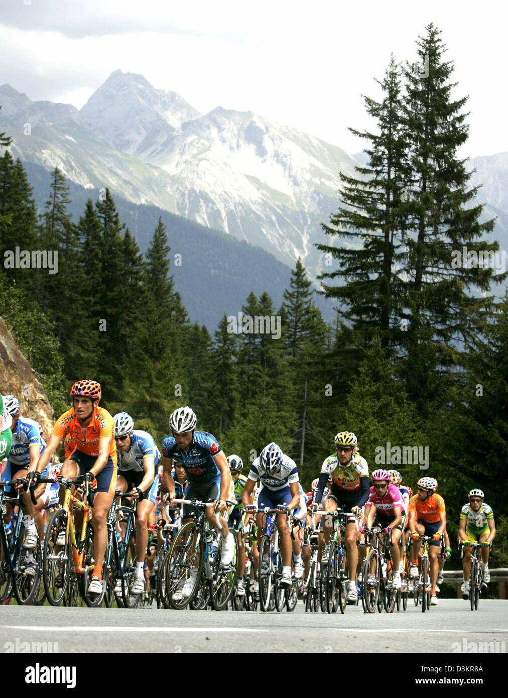 Cyclists in action during the 5th stage of the Tour of Germany cycling ...