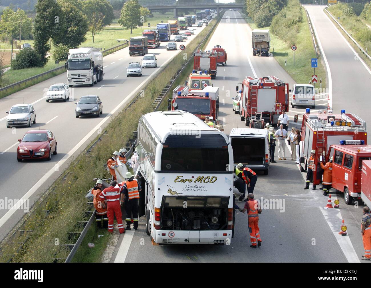 Bus coach crash hi-res stock photography and images - Alamy