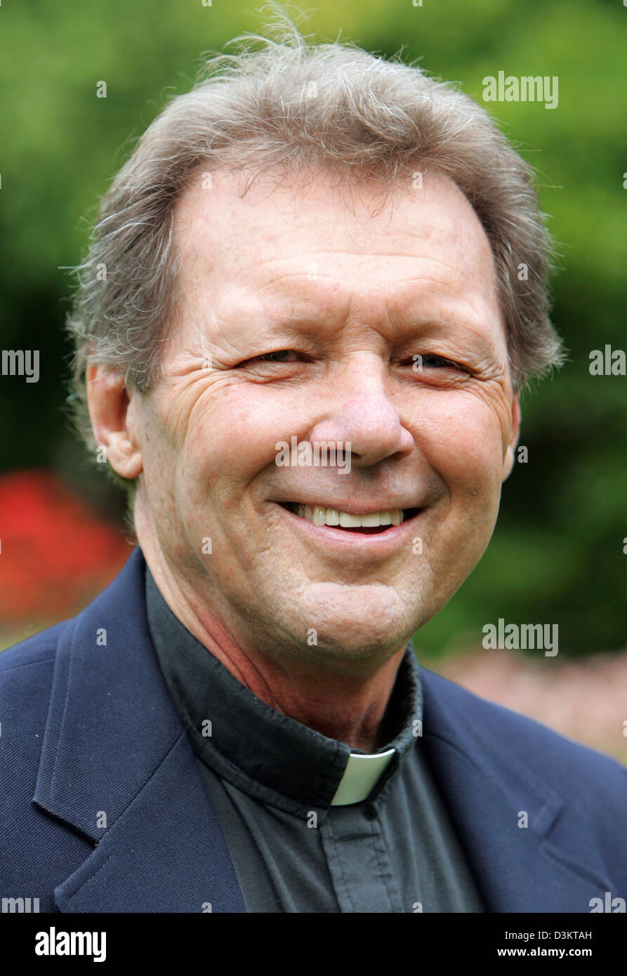 Human interest hum social issues soi smiling germany hi-res stock ...