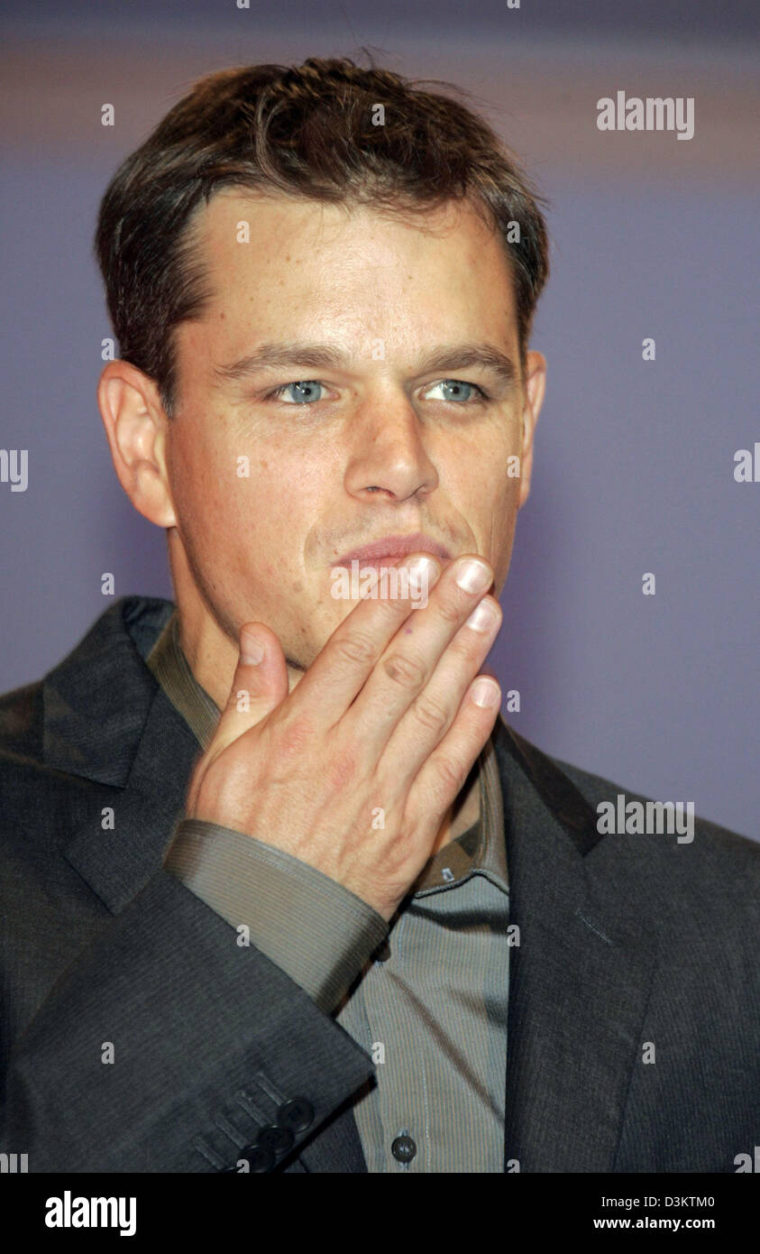 (dpa) - American actor Matt Damon smiles at the film premiere event of ...