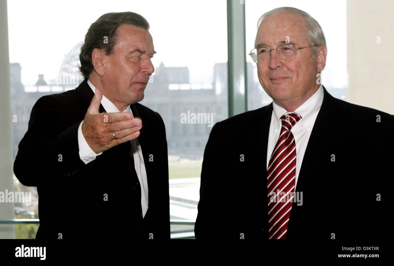 Chancellor Gerhard Schroeder (L) and the new ambassador to Germany ...
