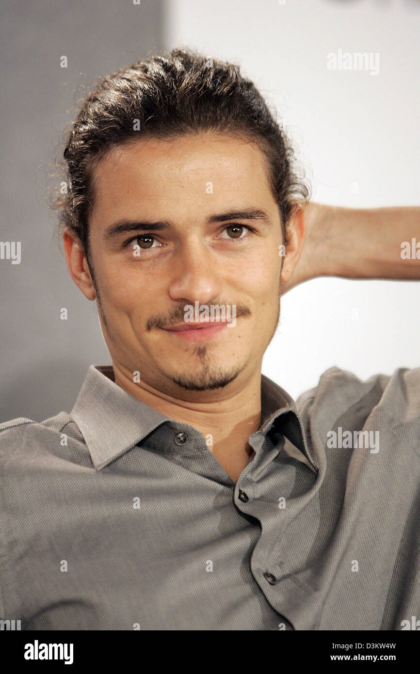 Arts culture entertainment ace cinema celebrities smiling male facial ...