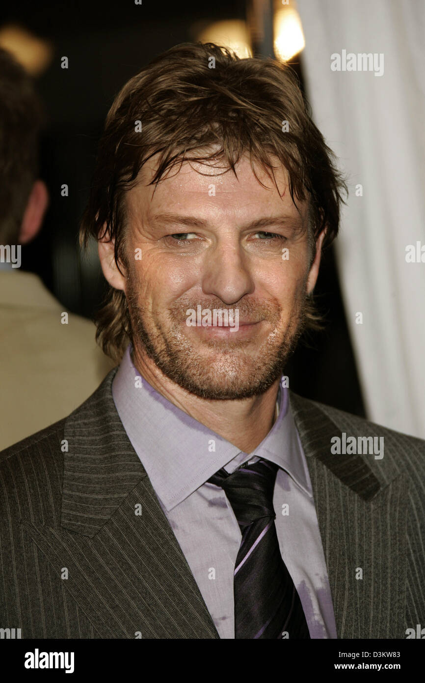Actor sean bean hi-res stock photography and images - Alamy