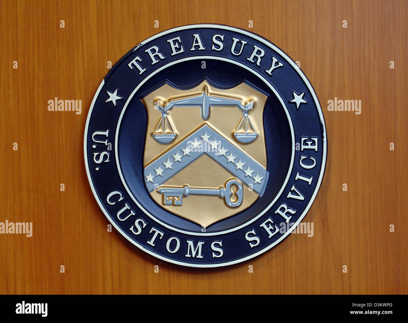 Treasury department emblem hi-res stock photography and images - Alamy
