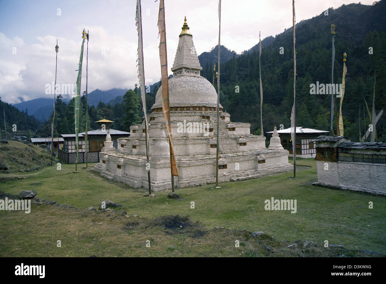 Bhutan style stupa hi-res stock photography and images - Alamy