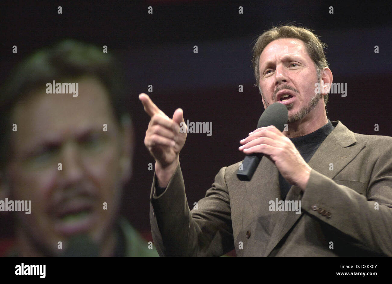 (dpa) - The picture shows Oracle CEO Larry Ellison during his keynote ...