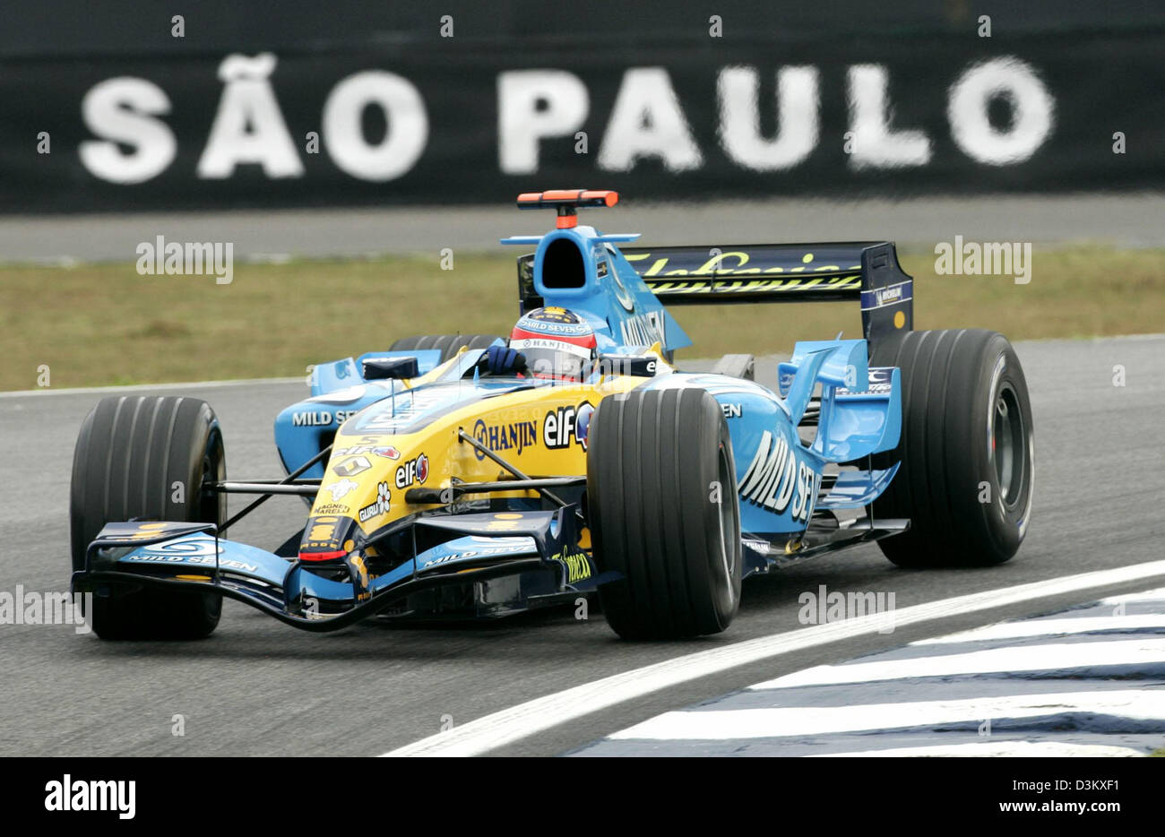 Fernando alonso 2005 hi-res stock photography and images - Alamy