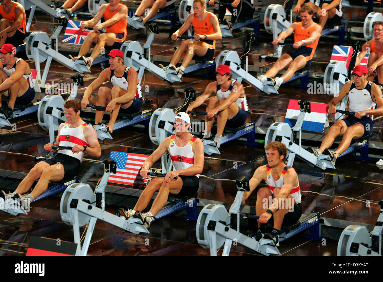 Ergometers hi-res stock photography and images - Alamy