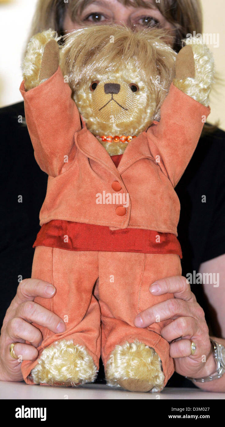 Ccollectors hi-res stock photography and images - Alamy