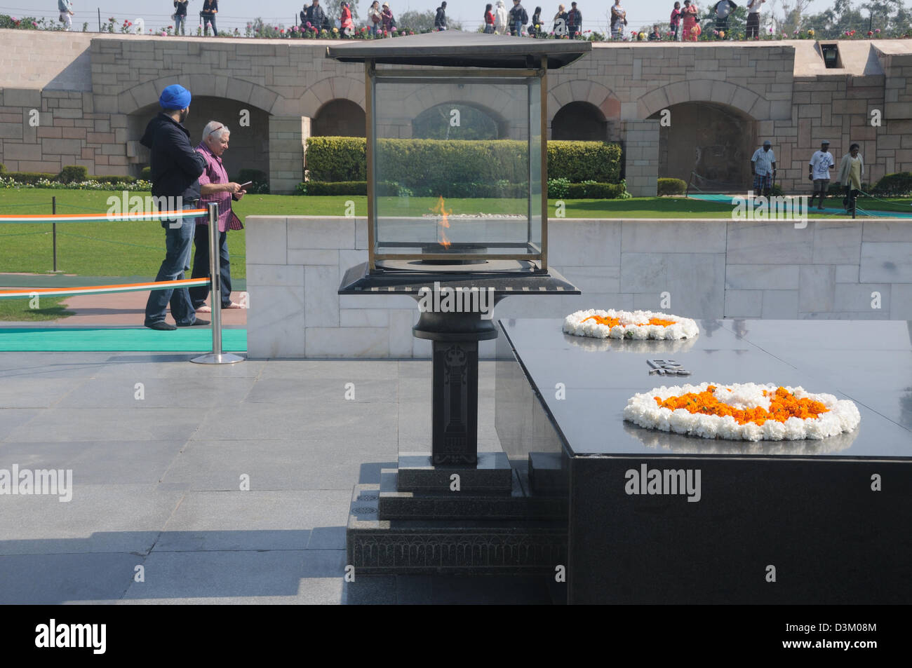 Mahatma gandhi road delhi hi-res stock photography and images - Alamy