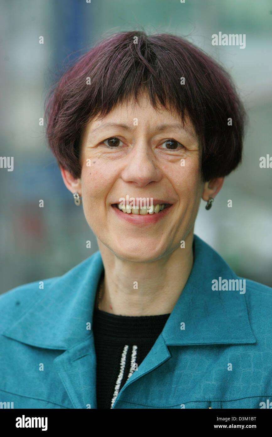 (dpa) - Author Astrid Paprotta pictured at the Frankfurt Book Fair in ...