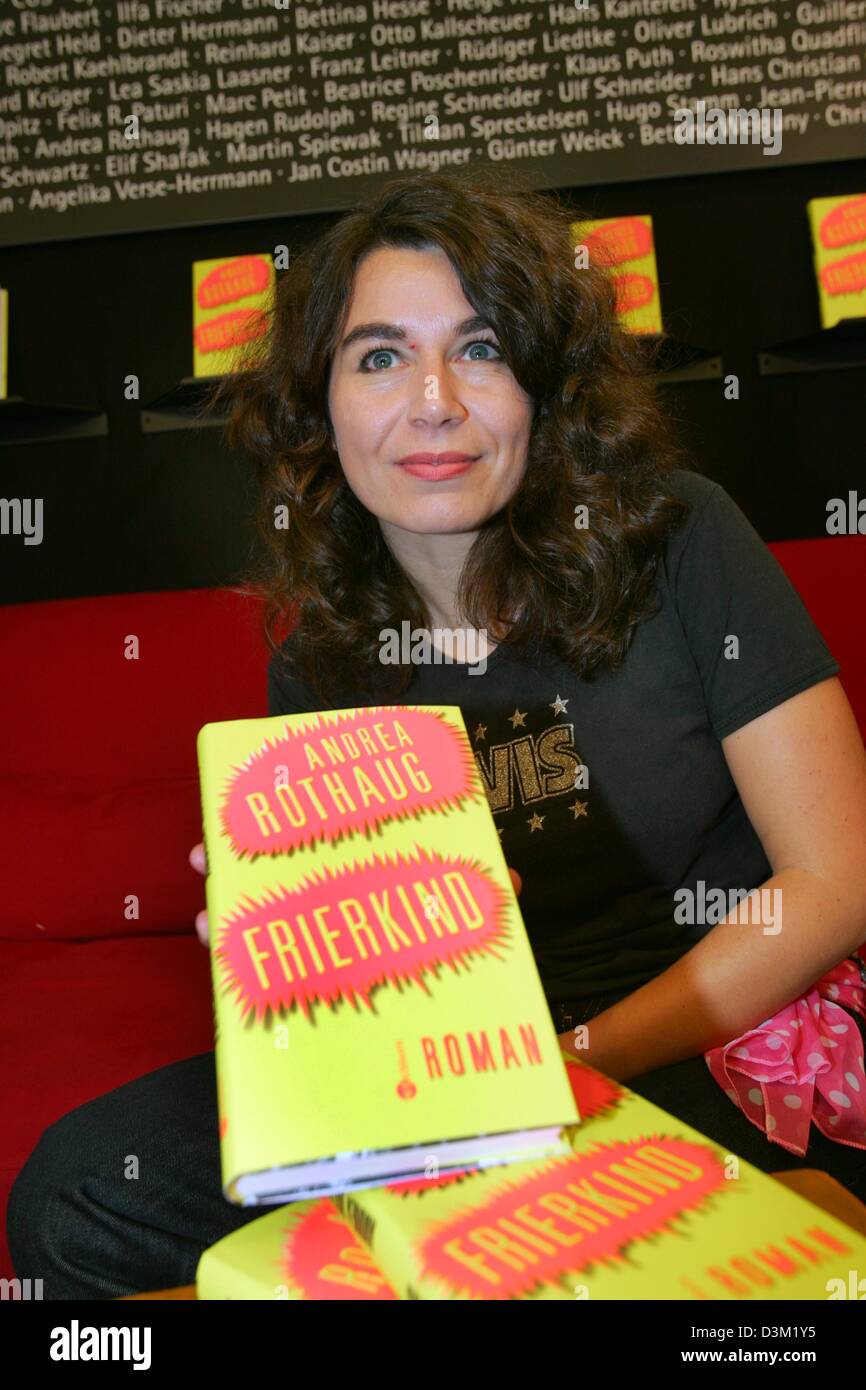 (dpa) - German author Andrea Rothaug presents her book 'Freeze child ...