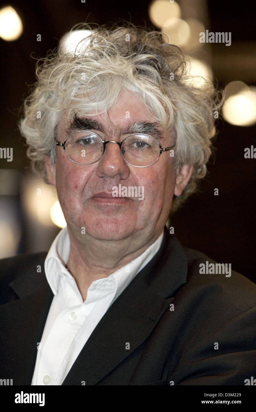 Geert mak hi-res stock photography and images - Alamy