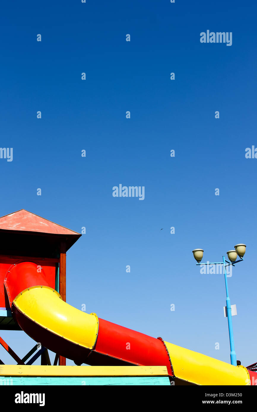 Yellow slides hi-res stock photography and images - Alamy