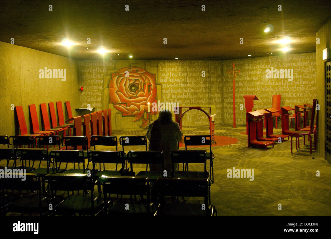 (dpa) - View of the crypt in the under church exactly underneath the ...