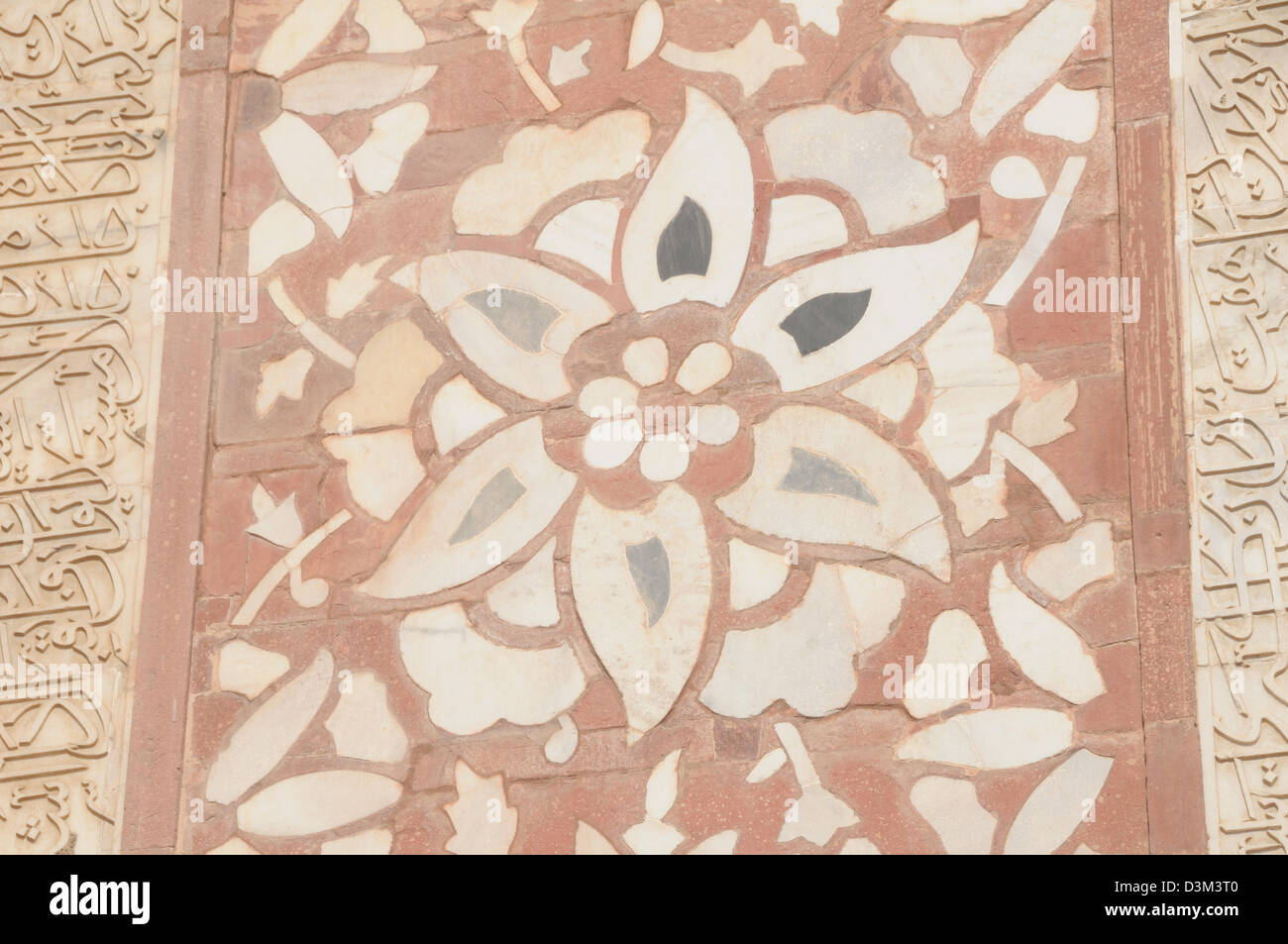 An art work in the wall at Akbar’s Tomb Stock Photo - Alamy