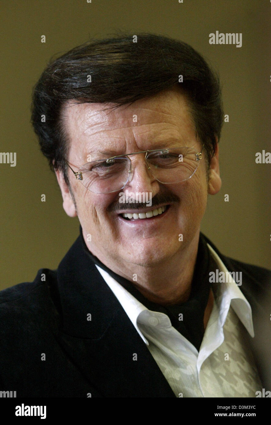 Celebrity Look Alike High Resolution Stock Photography and Images - Alamy