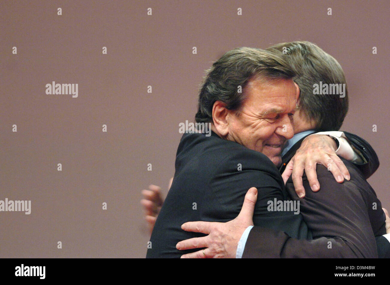 Politics pol parties male politician hugging smiling germany hi-res ...