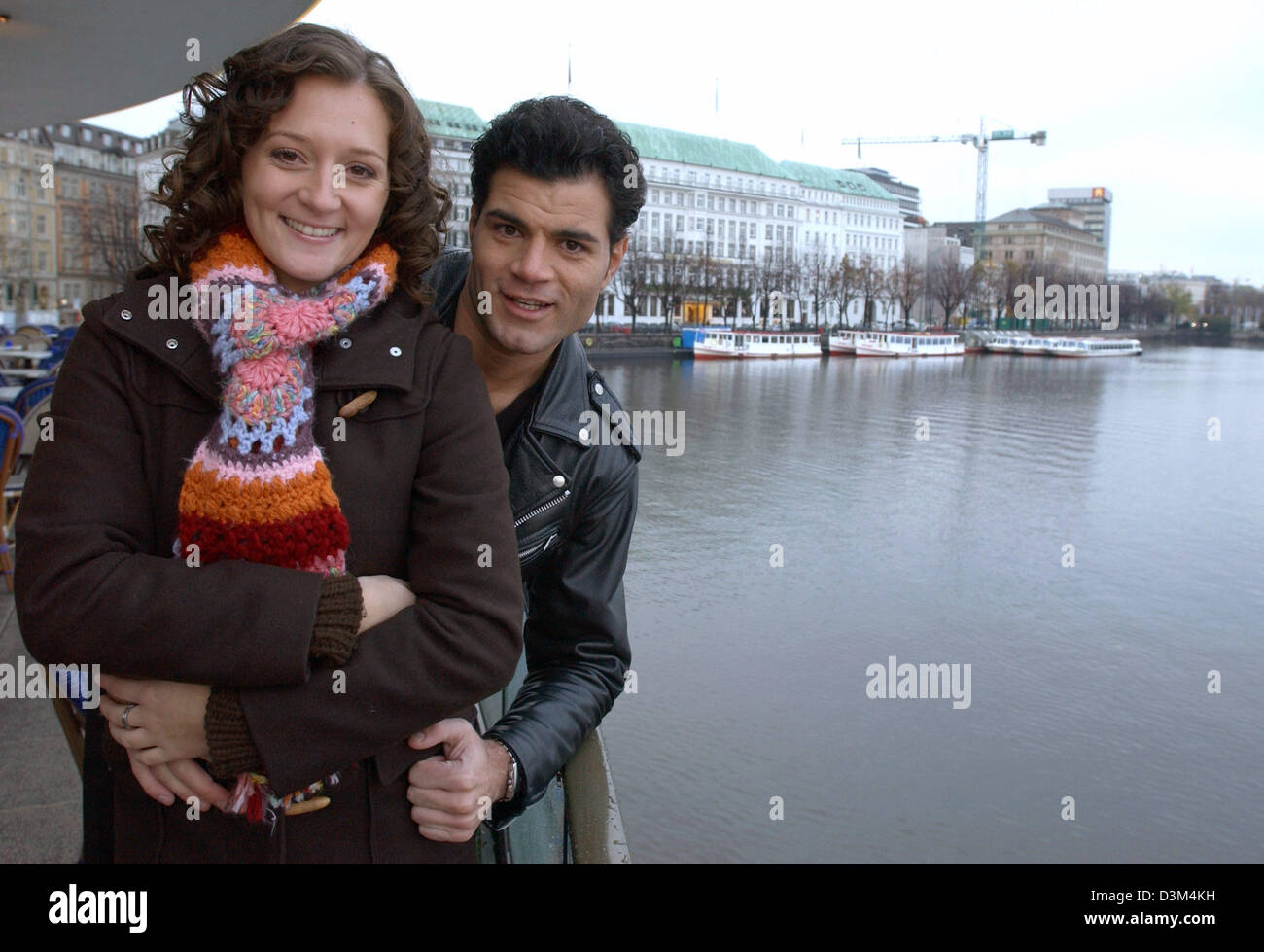 The lead actors for the musical 'Dirty Dancing', Martin van Bentem from ...