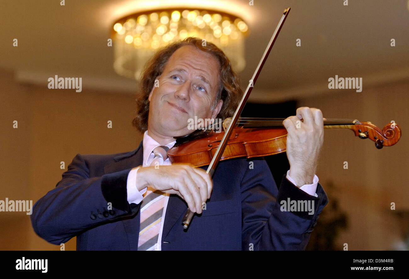 Andre rieu hi-res stock photography and images - Alamy