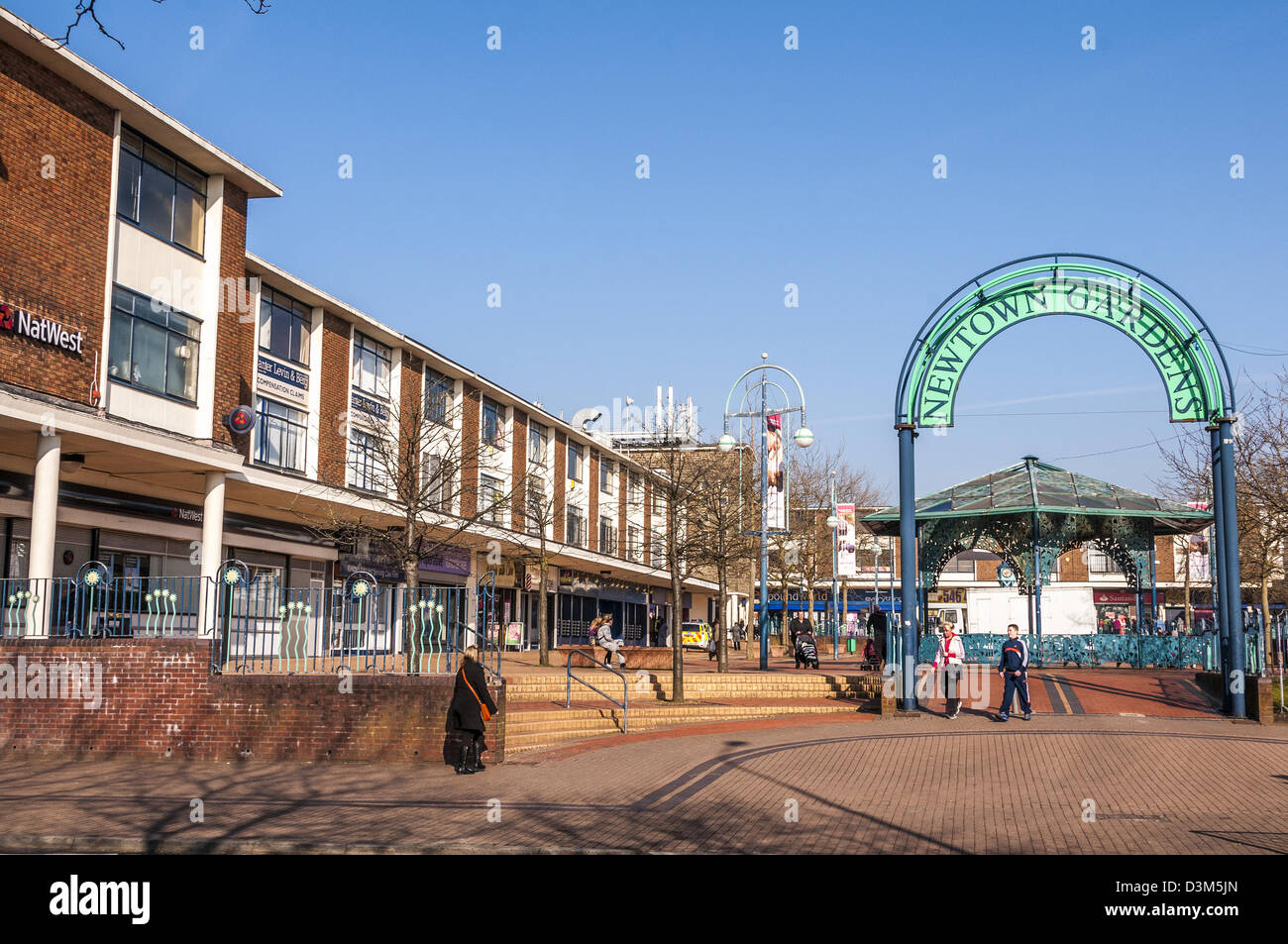 Kirkby town centre shopping parade. Liverpool Newton Gardens Stock ...