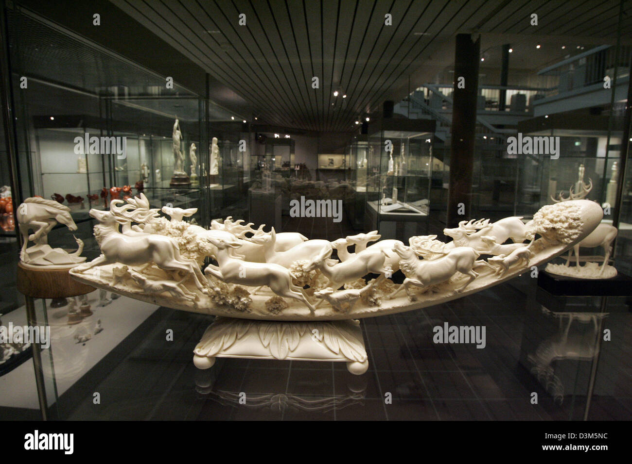 (dpa) - The picture shows a huge sample depicting a hunting scene at ...