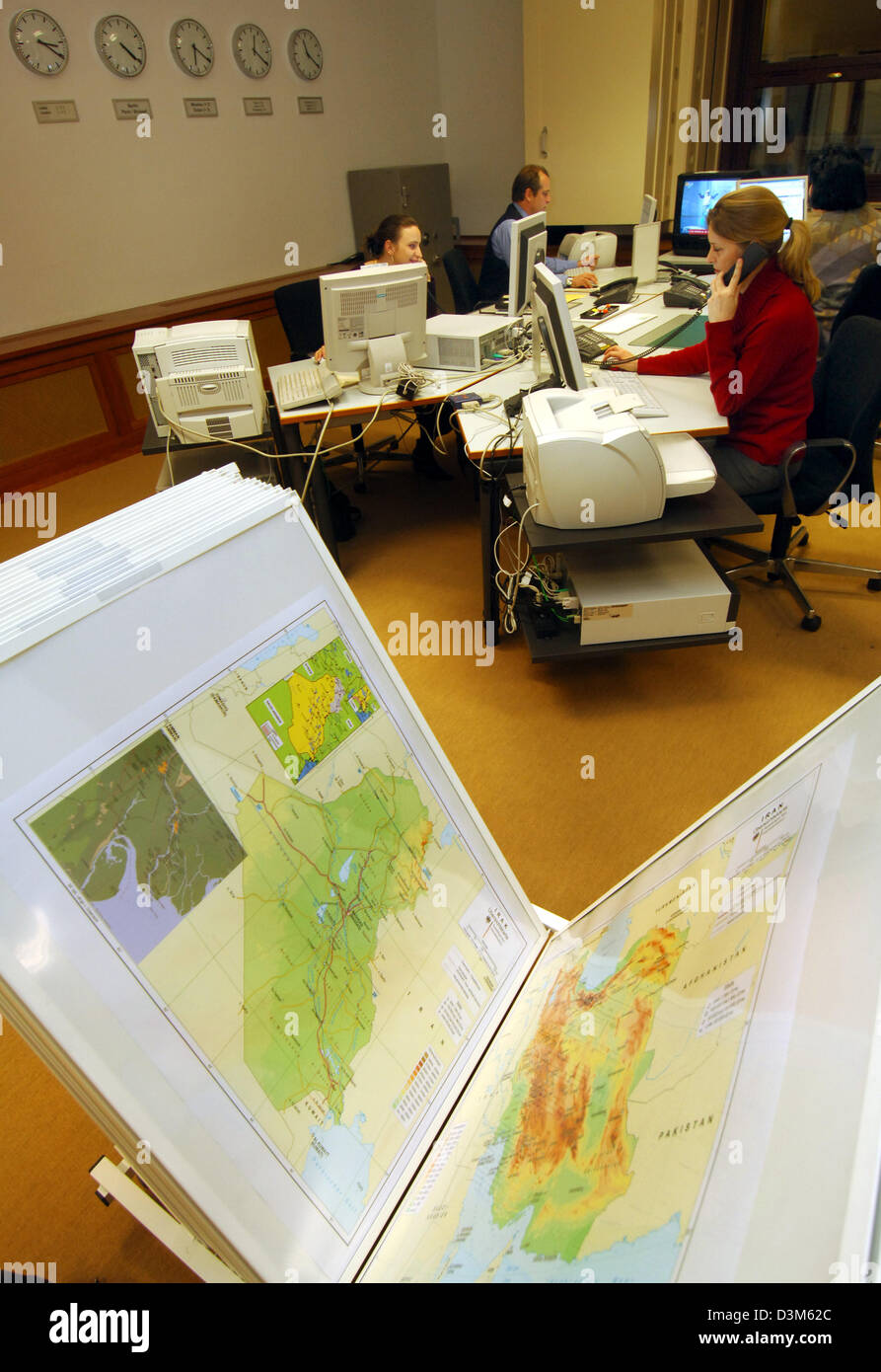 Dpa members crisis management group hi-res stock photography and images ...