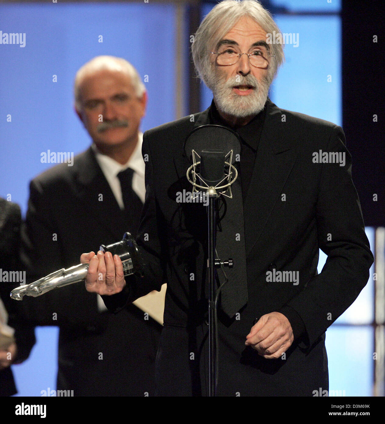 (dpa) - Austrian director Michael Haneke is awarded with the prize for ...