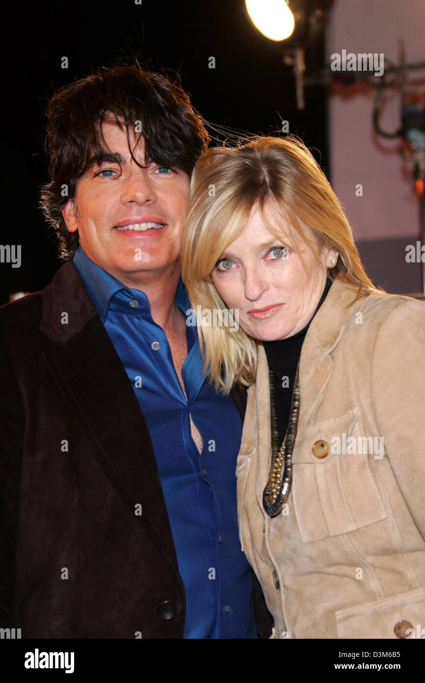 Peter Gallagher Stock Photos & Peter Gallagher Stock Images - Alamy