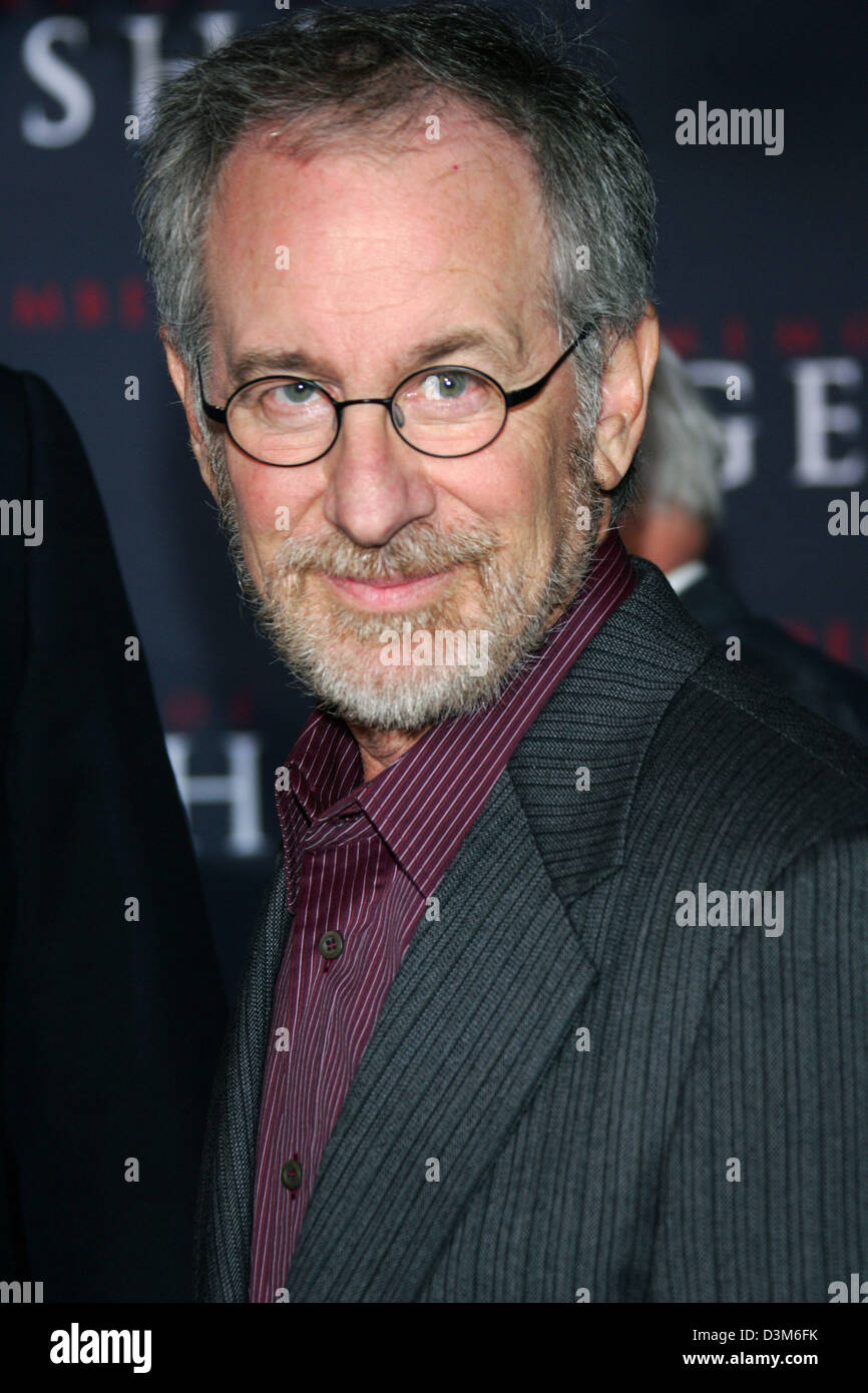 Steven spielberg los angeles usa hi-res stock photography and images ...