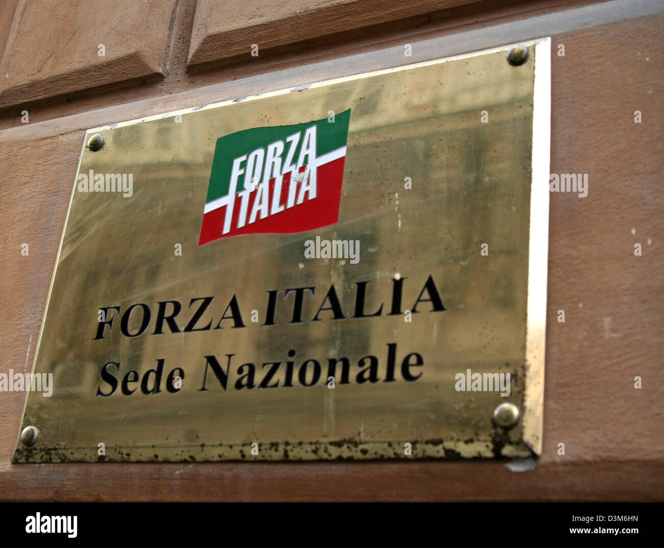 (dpa) - The insignia of the conservative Forza Italia marks the party's ...