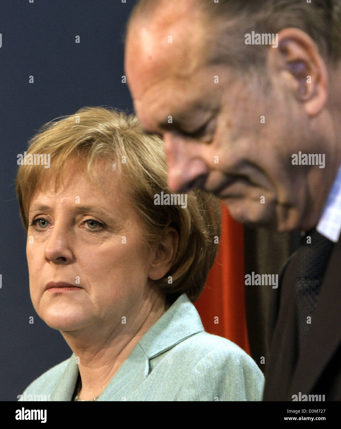 Angela merkel jacques chirac hi-res stock photography and images - Alamy